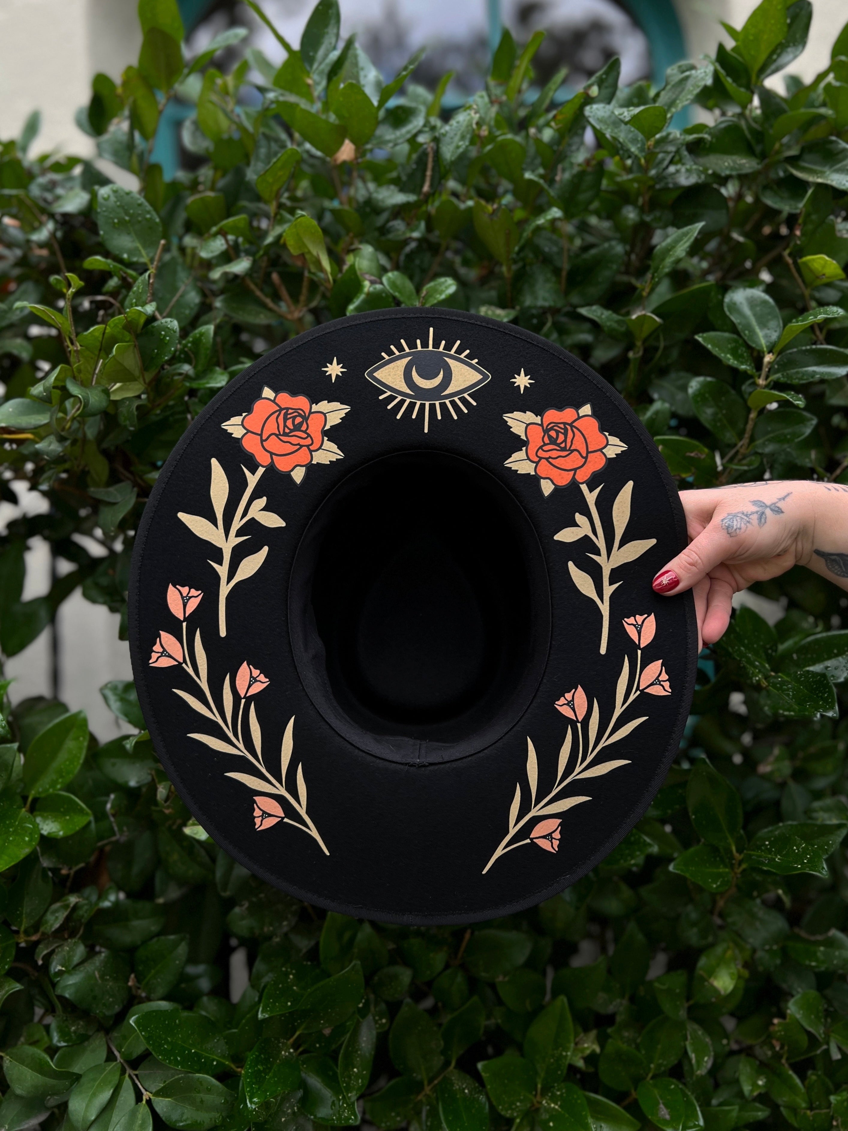 The Daphna – Wild As Heck